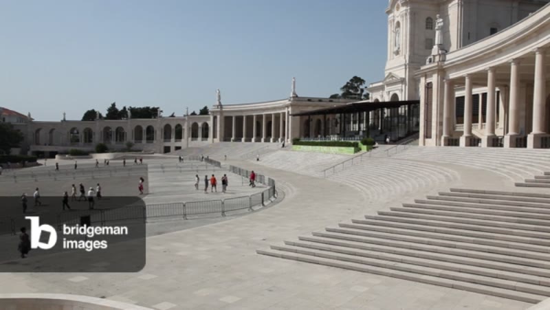 Image of Sanctuary of the Virgin of Fatima, Open Plaza